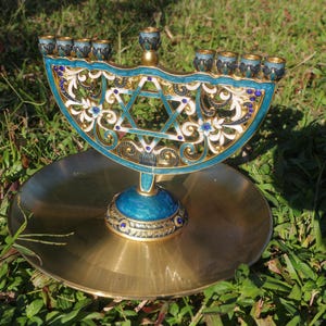 Magen David Menorah | Star of David Hanukkah Candle Holder | 9-branched ...