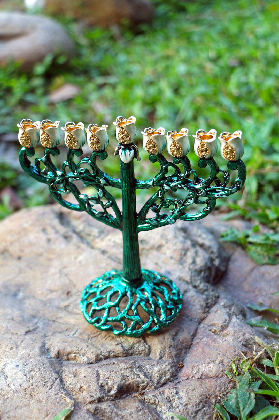 Green Live Menorah | Hanukkah Jewish Candle Holder | 9-branched ...