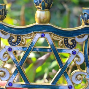 Magen David Menorah | Star of David Hanukkah Candle Holder | 9-branched ...