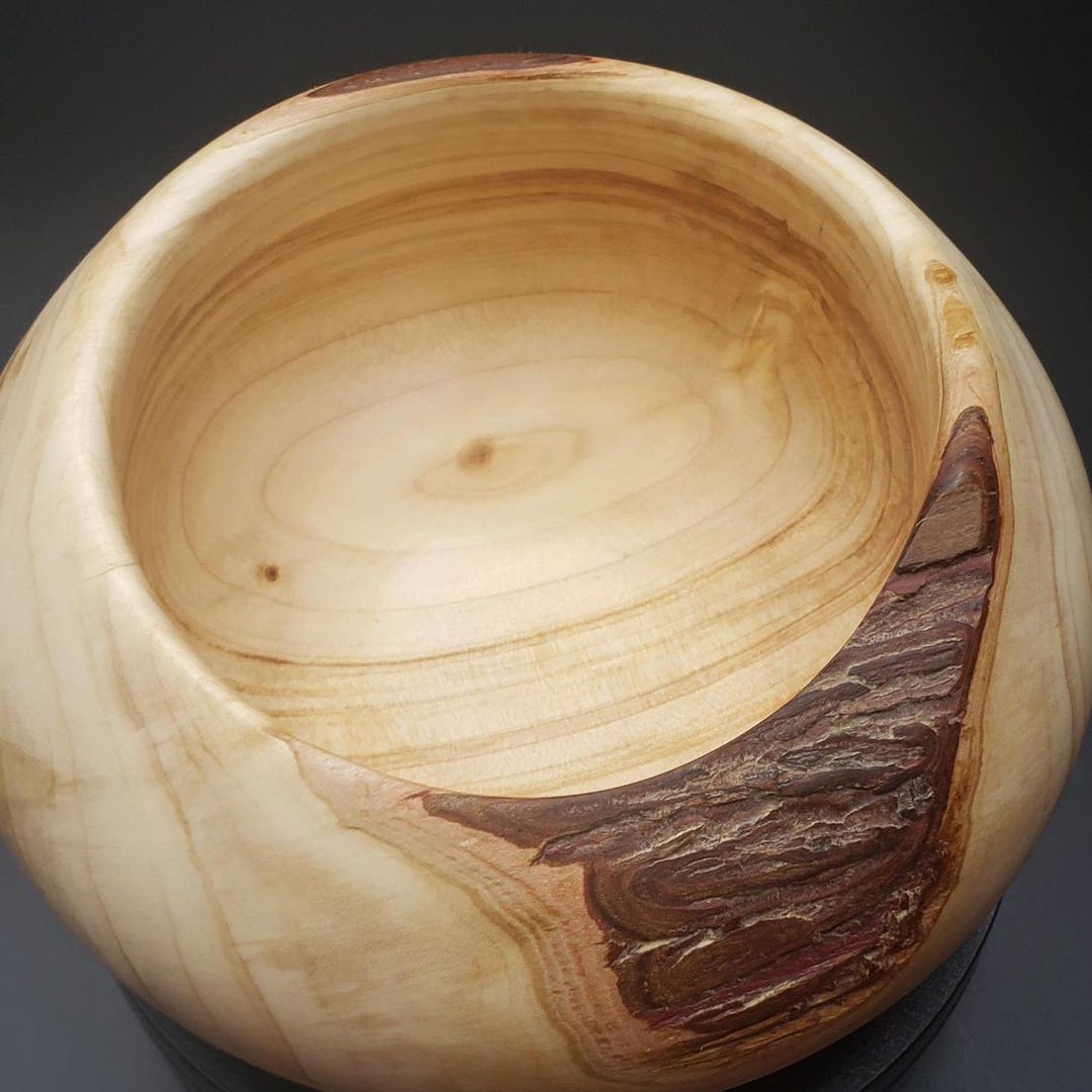 Juniper Bowl, Natural Edge - Etsy