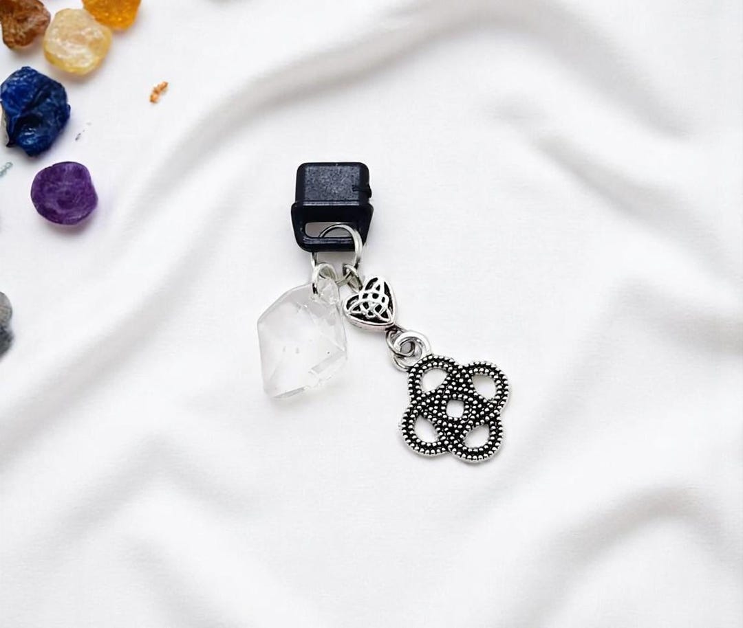 Celtic Knot Crystal Beaded Dust Plug Charm, USBC Charm, iPhone Charm ...