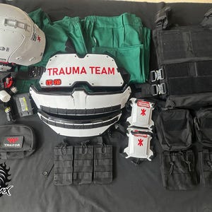 Cyberpunk Trauma Team Set,trauma Team Helment,shoulder Armor and Chest ...