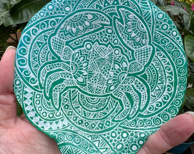 Hand Painted 4” Atlantic Scallop Shell - Crab - Etsy