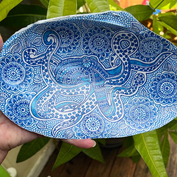 Painted Shell - Etsy