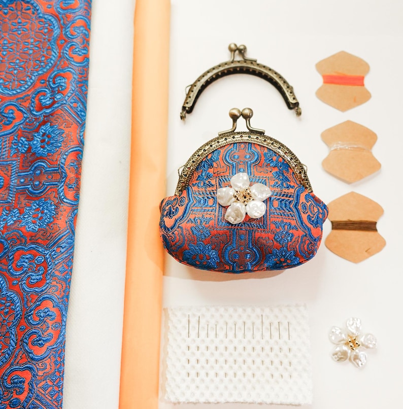 Embroidered Floral Coin Purse DIY Kit: Beaded Wallet With Bronze Kiss ...