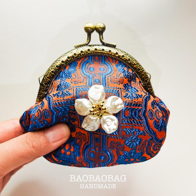 Embroidered Floral Coin Purse DIY Kit: Beaded Wallet With Bronze Kiss ...