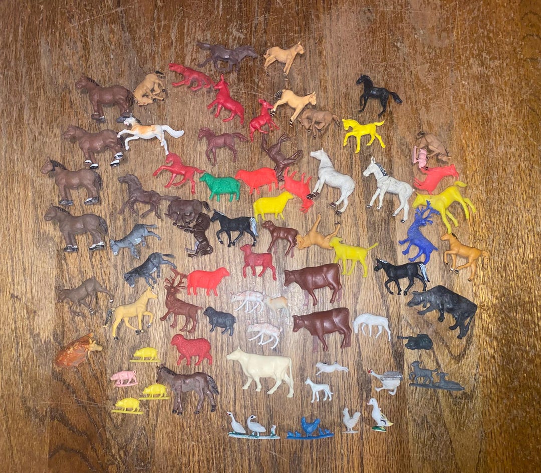 Large Vintage 1960s Marx Farm Set Animals Horses, Cows, Pigs, Sheep ...