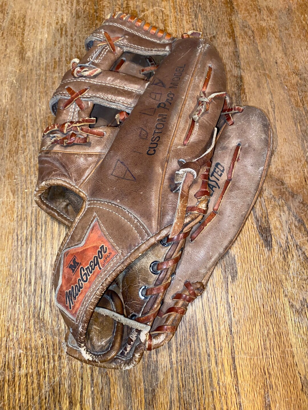 Macgregor PC2 Prohide Mit 11” Baseball Glove RHT Custome Pro Model - Etsy