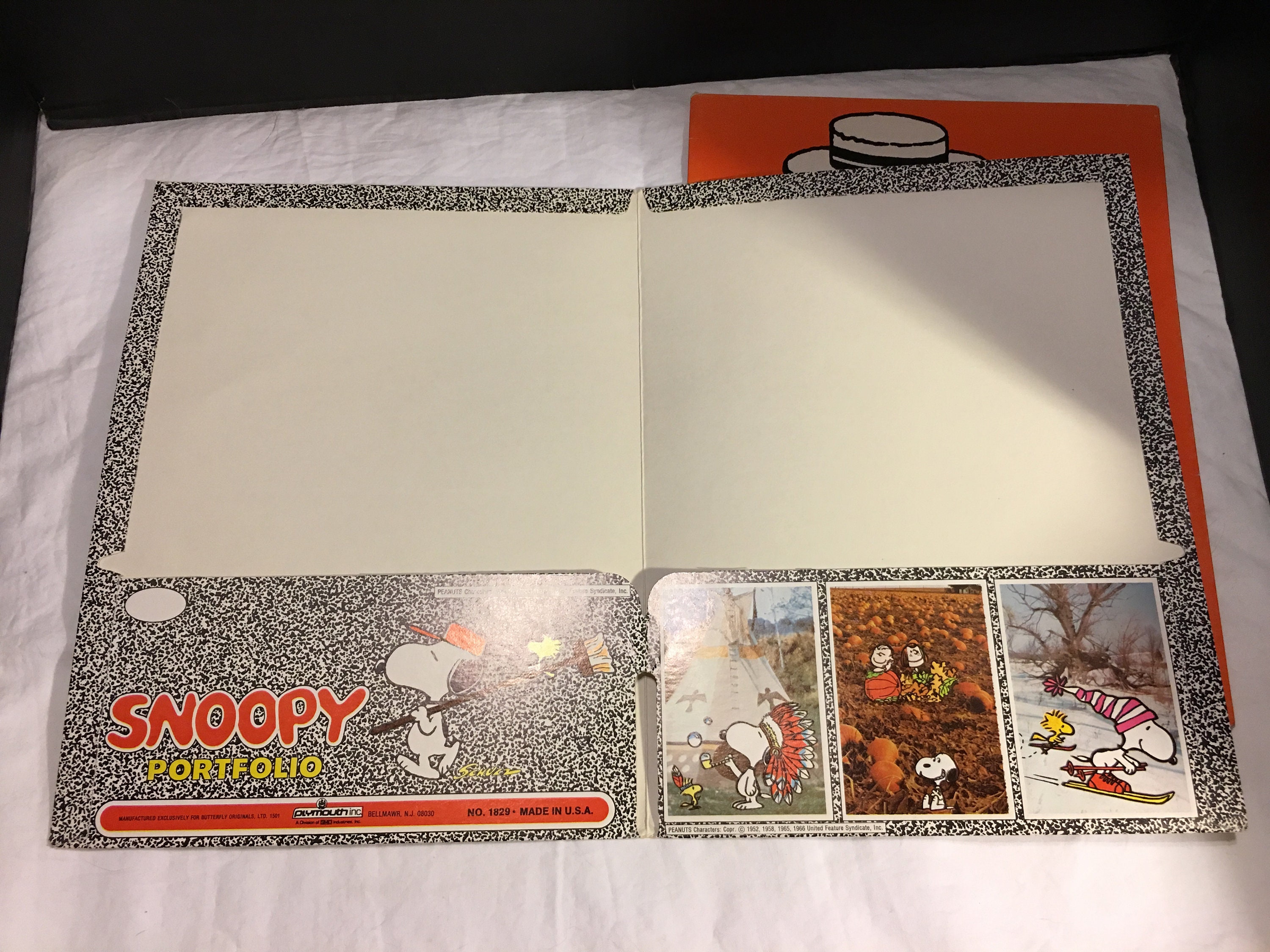 2 Vintage Snoopy Peanuts School Folders Portfolio's - Etsy