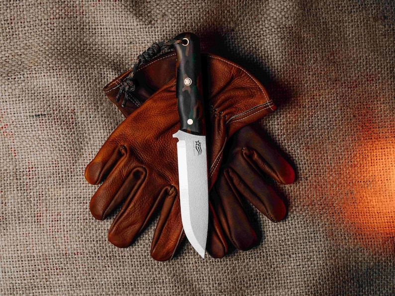 Handmade Bushcraft Knife: Scandinavian Grind N690 Steel, G-carta Handle ...