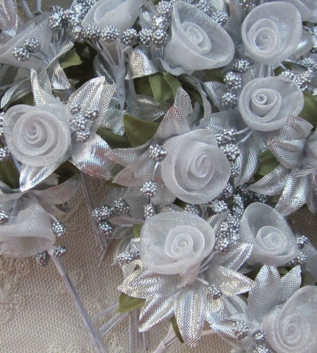 36 Pc Rosette Rose Wired Flowers SILVER Organza Satin Ribbon W Pips ...