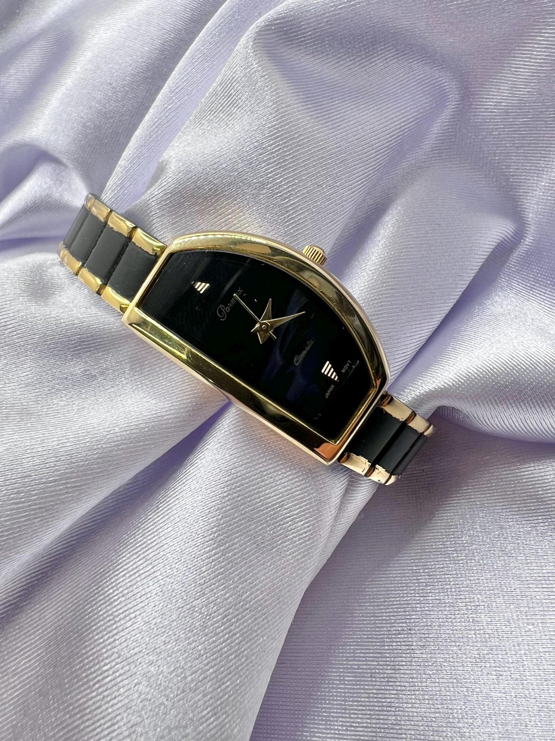 Vintage Gold Tone Half Moon Crescent Parmex Women’s Watch Dainty Classy ...