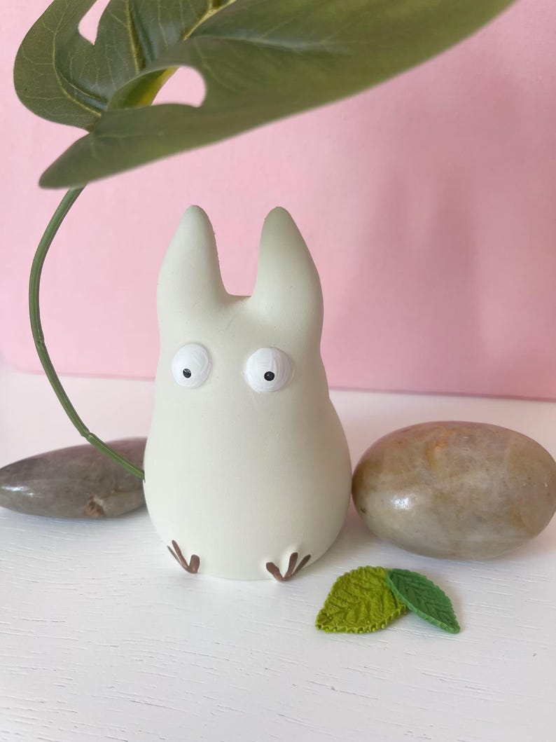 Chibi Totoro Holding a Leaf Room Decor - Etsy