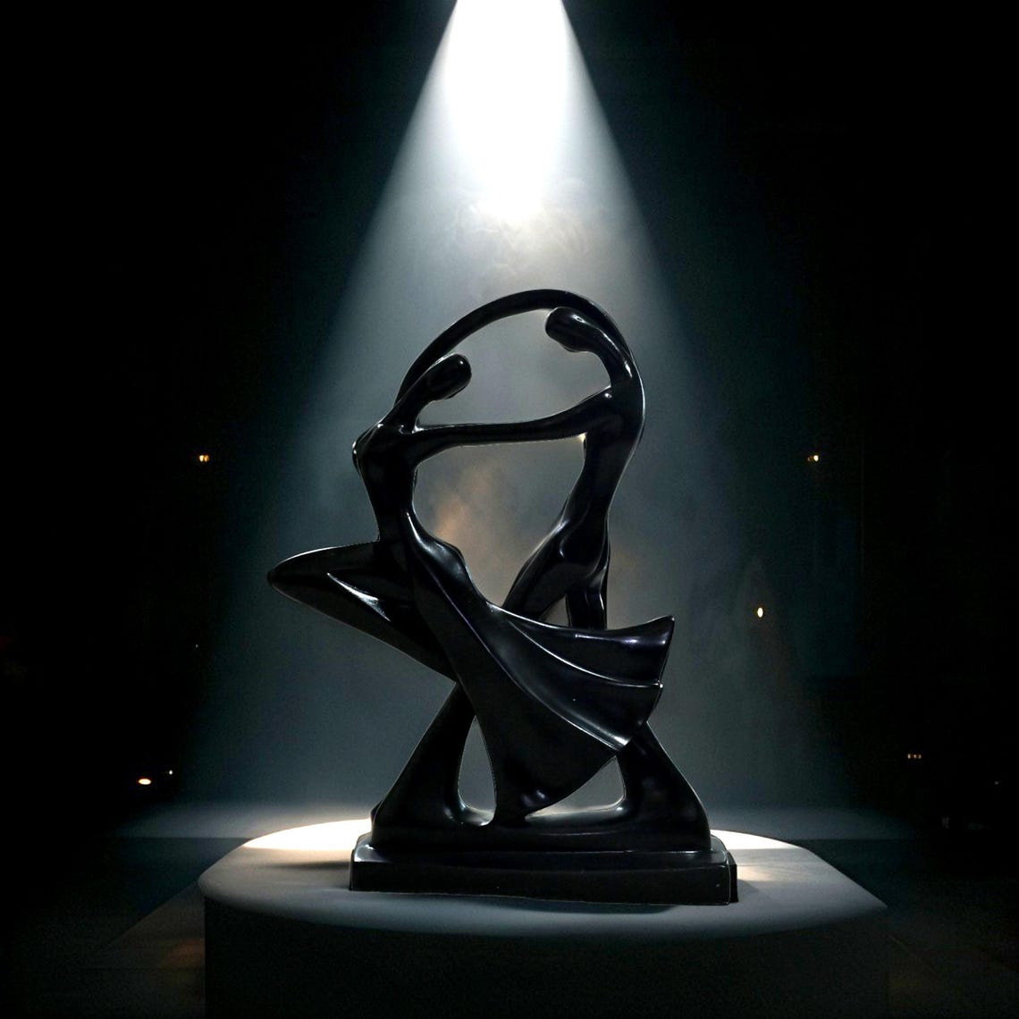 Modern Abstract Couple Sculpture | Romantic Dance Figurine ...