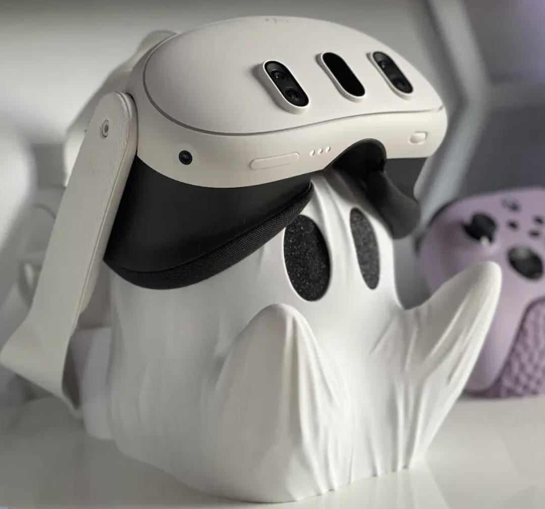Ghost Themed VR Headset and Controller Stand Compatible With Meta Quest ...