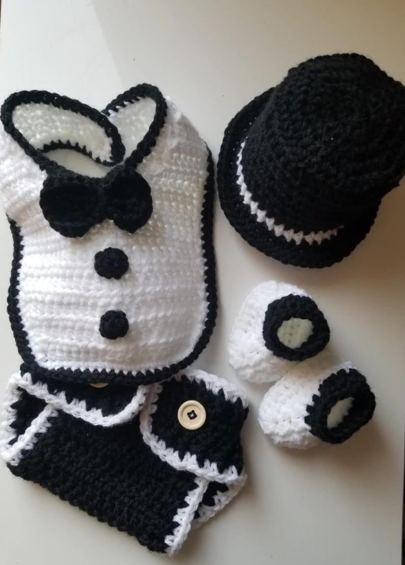Baby in Black: Stylish Tuxedo Attire, Newborn Crochet Tuxedo Hat, Baby ...