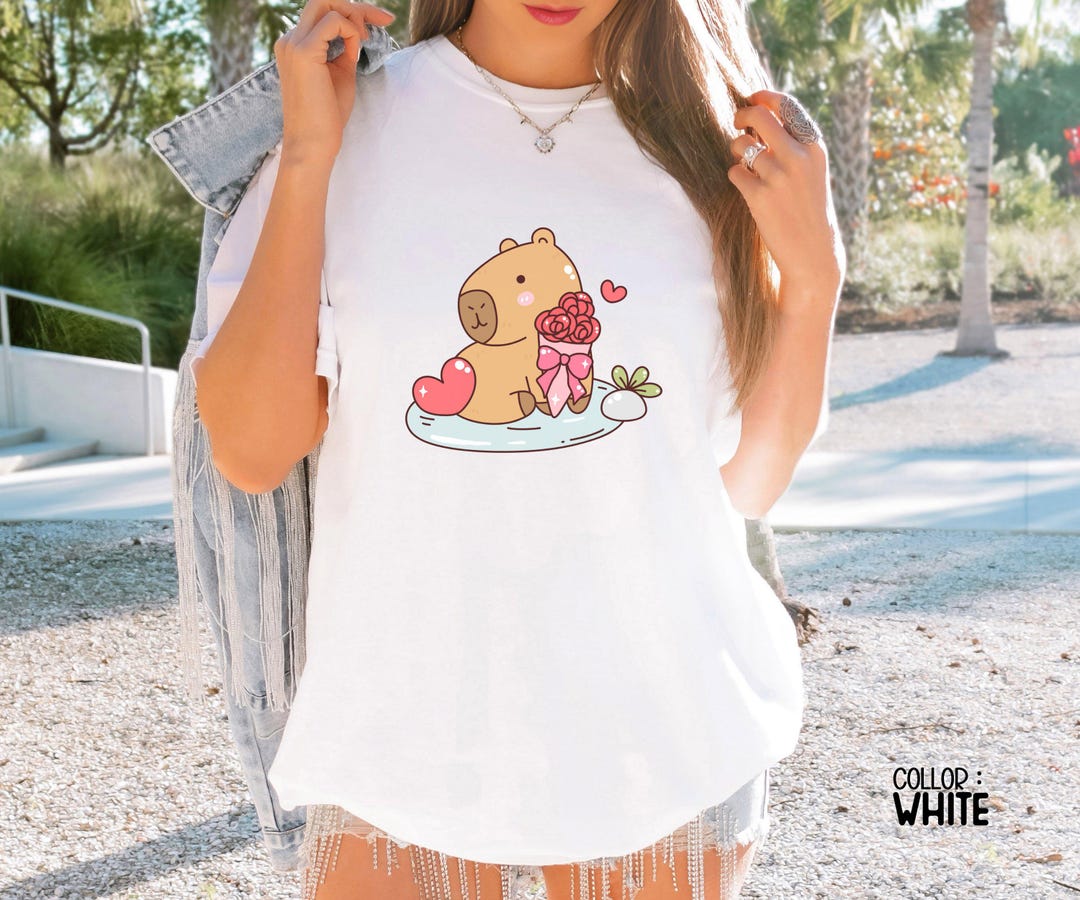Camiseta de capibara Lindo capibara con diseño de flores Idea de regalo ...