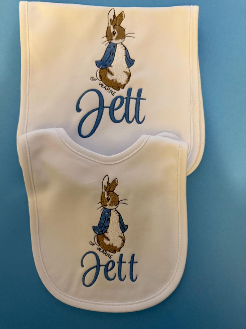 Peter Rabbit / Beatrix Potter Bib and Burp Cloth Set - Personalized - Etsy