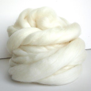 Ecru Romney Combed Top, Wool for Dyeing, Spinning, and Felting, 4 ...
