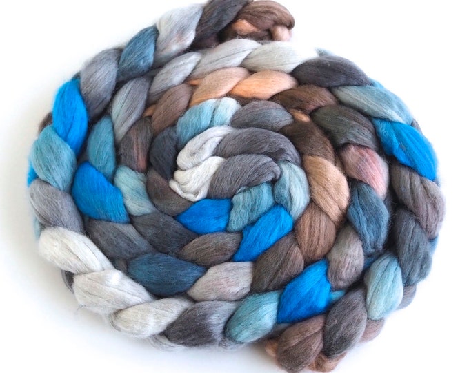 Organic Merino Wool, Hand Spinning Roving Hand Dyed, Hand-painted, Blue ...