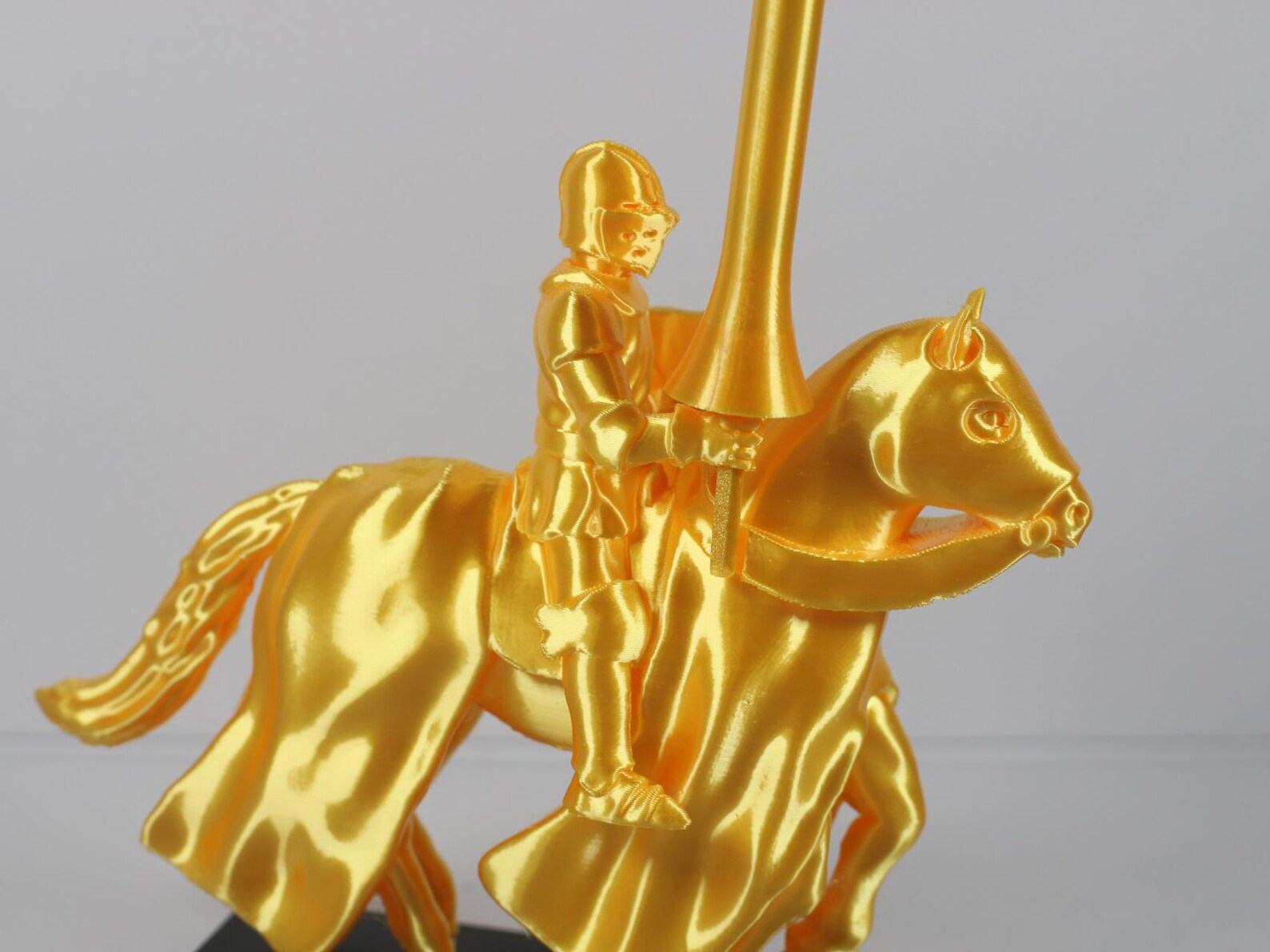 Medieval Knight Pen Holder With Rolling Ball Pen Lance 0.7 Mm Black Ink ...