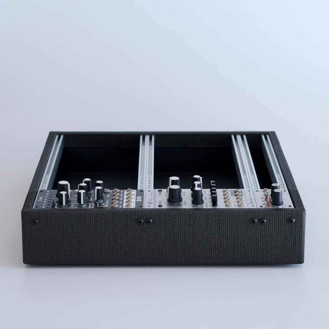 Casa Modular Eurorack Case 7U 64HP Modern Black Modular Synth 1U ...