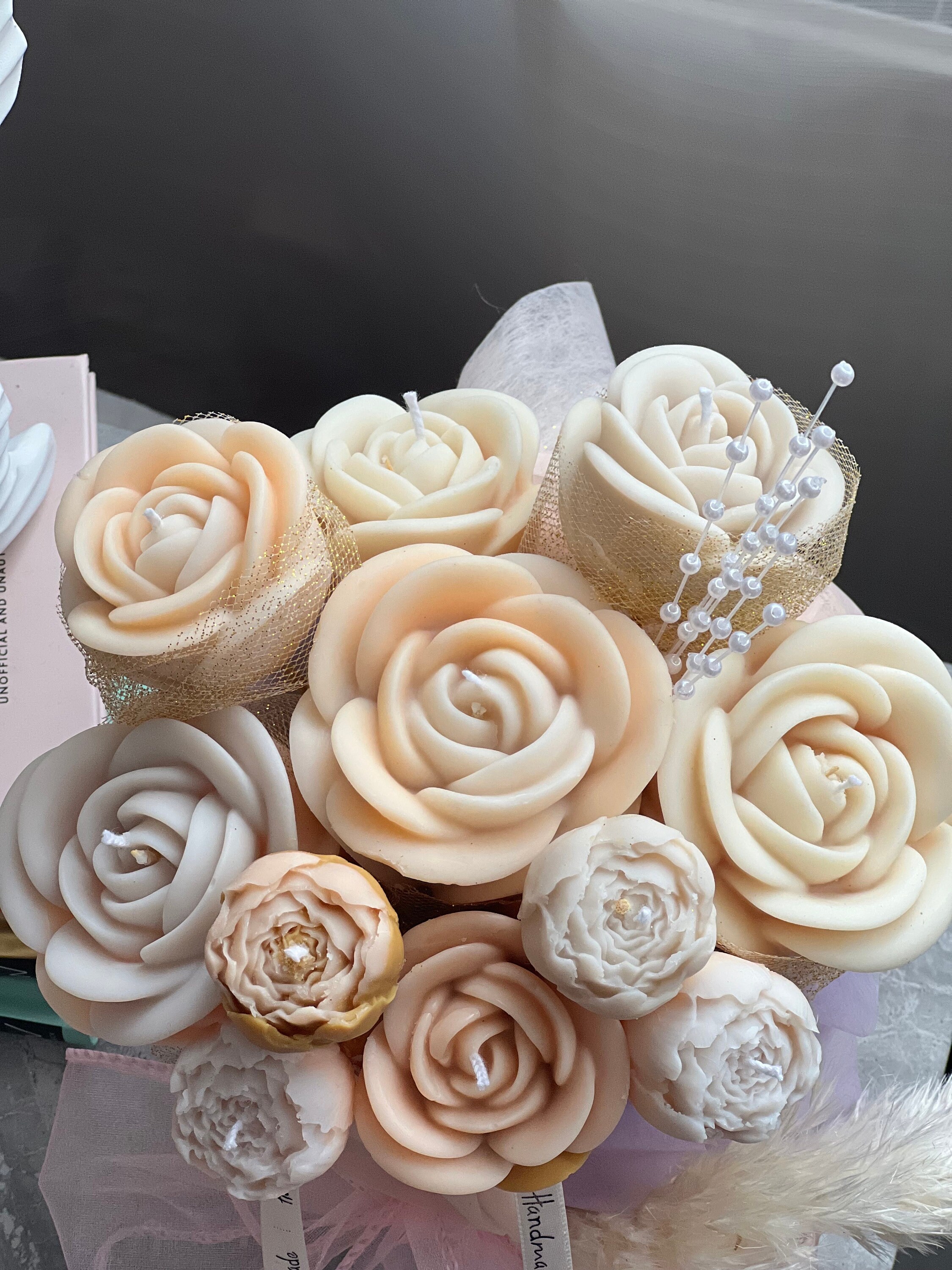Flower Bouquet Candle Custom Scent Décor Housewarming Wedding ...