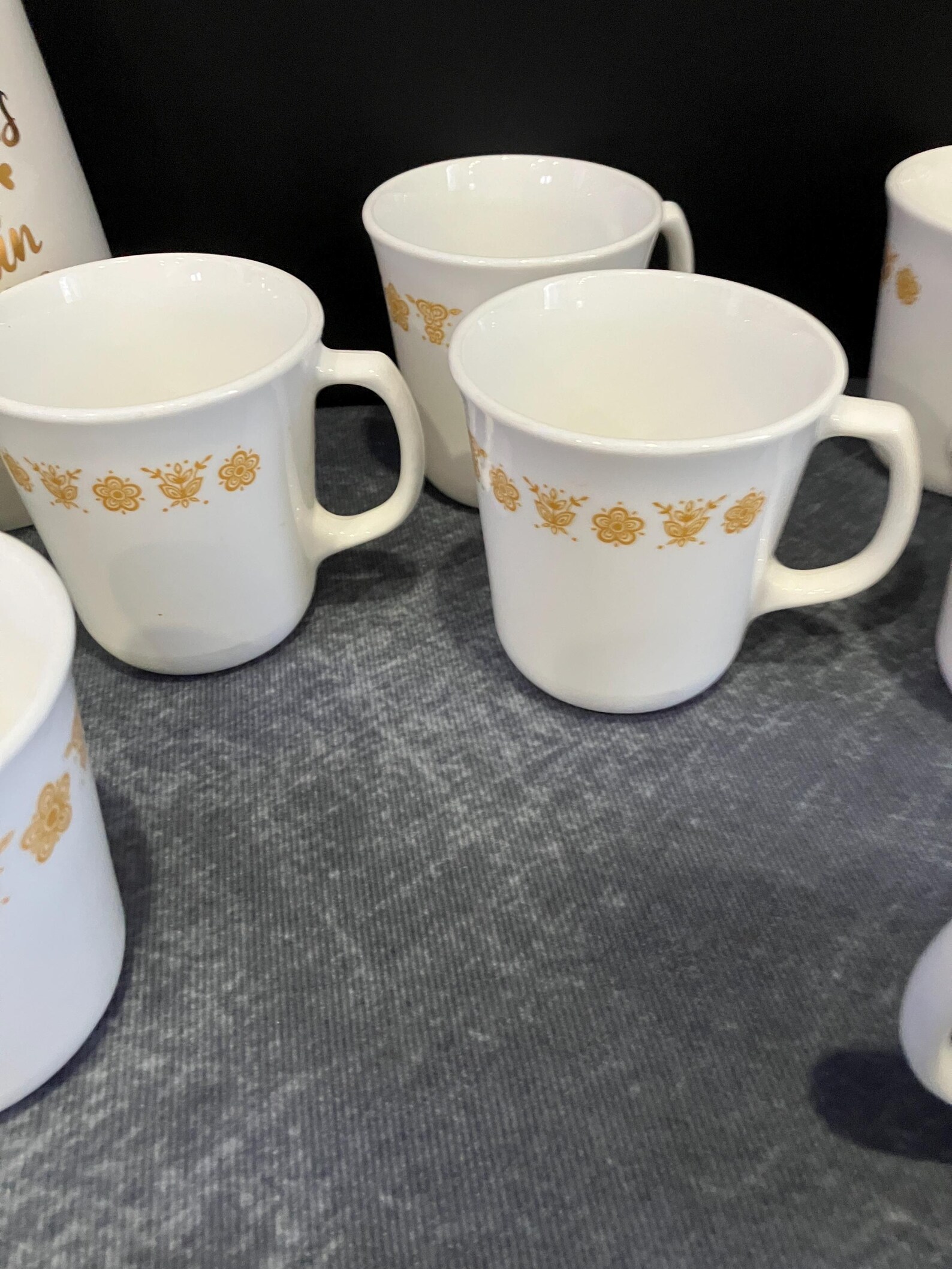 Vintage Corning USA Butterfly Gold Mugs, Set of 8, D-handle. Coffee ...