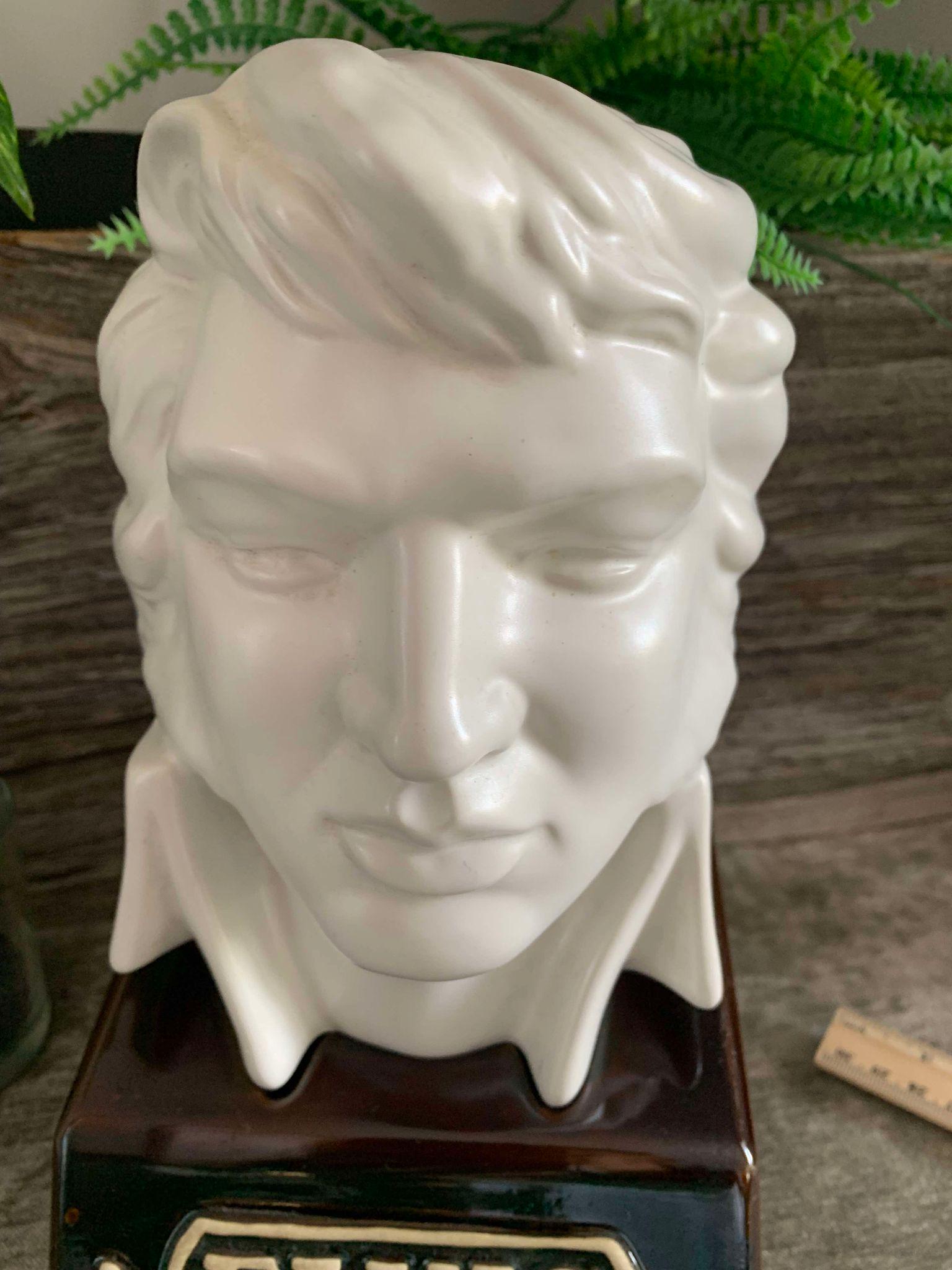 Elvis 1977 Mccormick Bourbon Whiskey Decanter Elivis Presley Bust Ltd ...