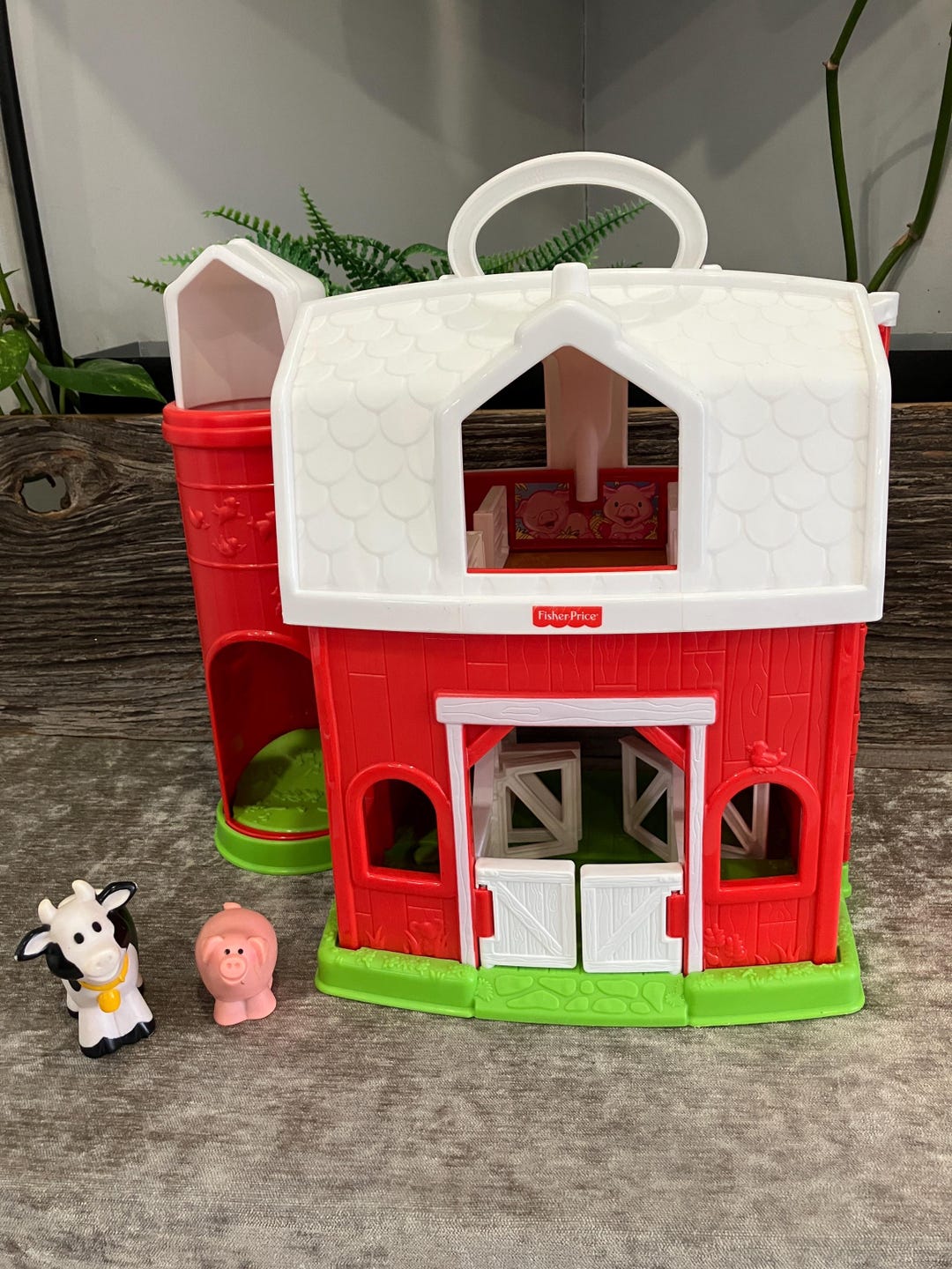 Little People Fisher Price Barn. Very Nice Condition. Comes With Cow ...