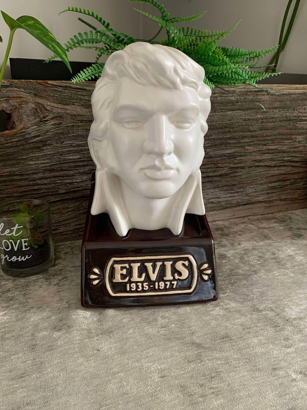 Elvis 1977 Mccormick Bourbon Whiskey Decanter Elivis Presley Bust Ltd ...