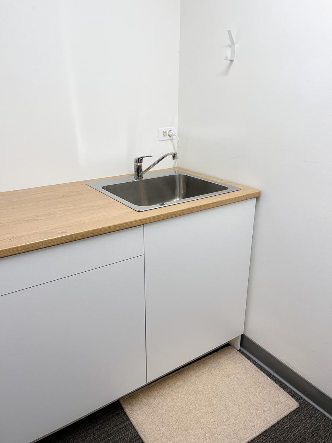 Portable Self-contained Handwashing Sink – No Plumbing Required - Etsy