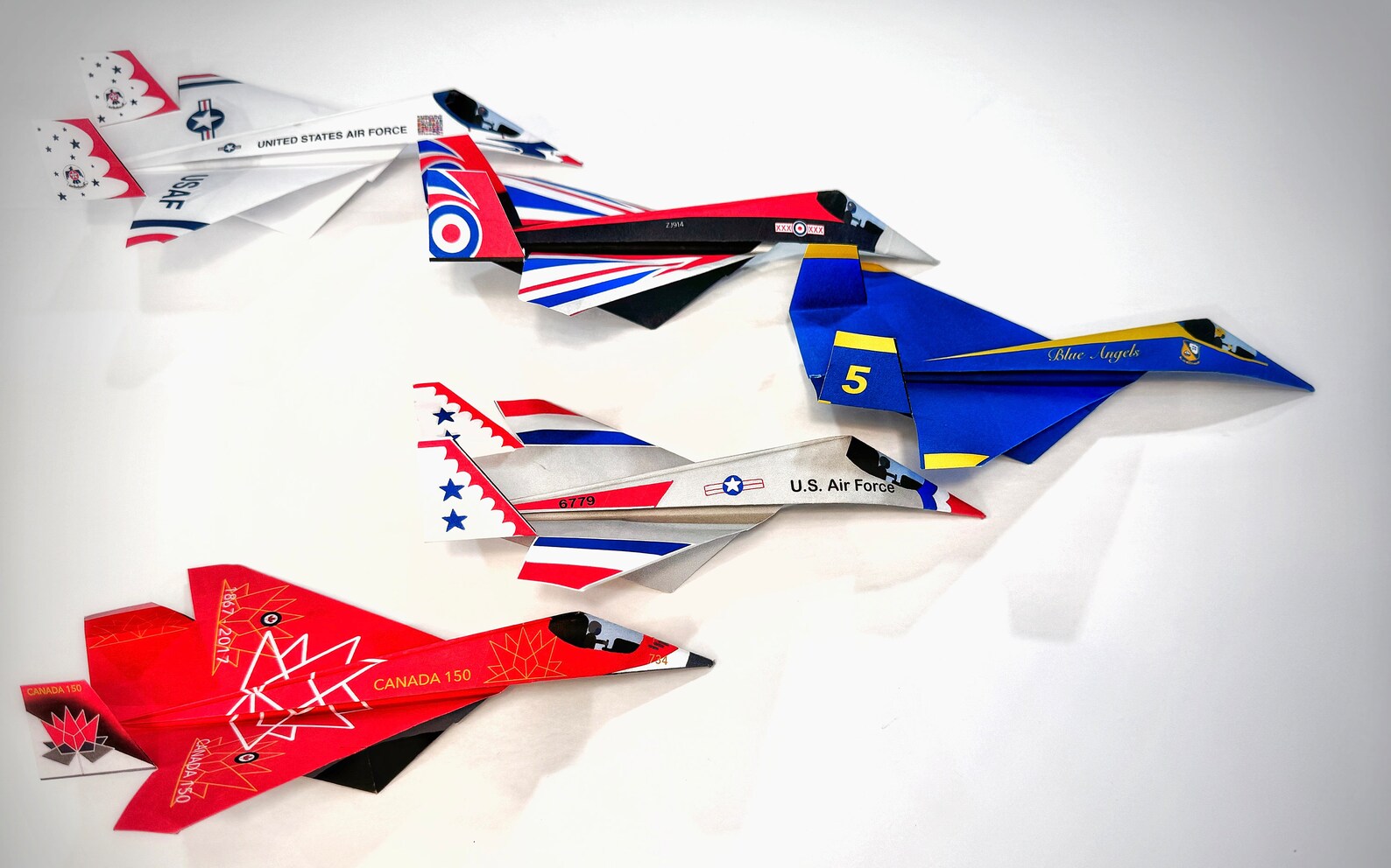 Print & Fold Paper Airplane — US Air Force - Retro Thunderbird - SU-57 ...