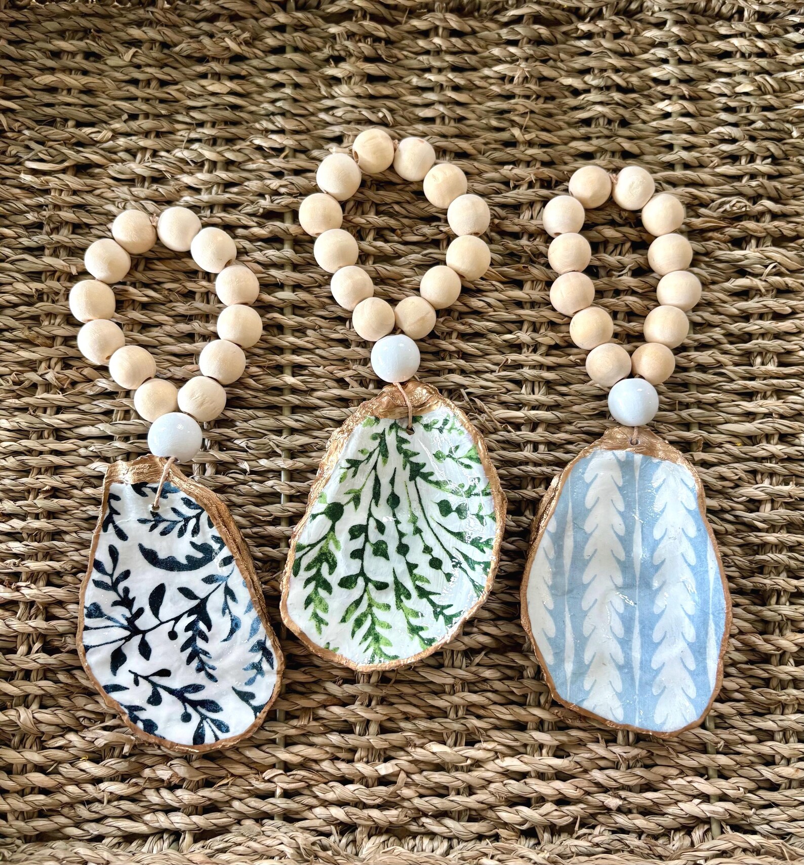 Serena & Lily Inspired Oyster Shell Wine Bottle Charm, Ornament, Napkin ...