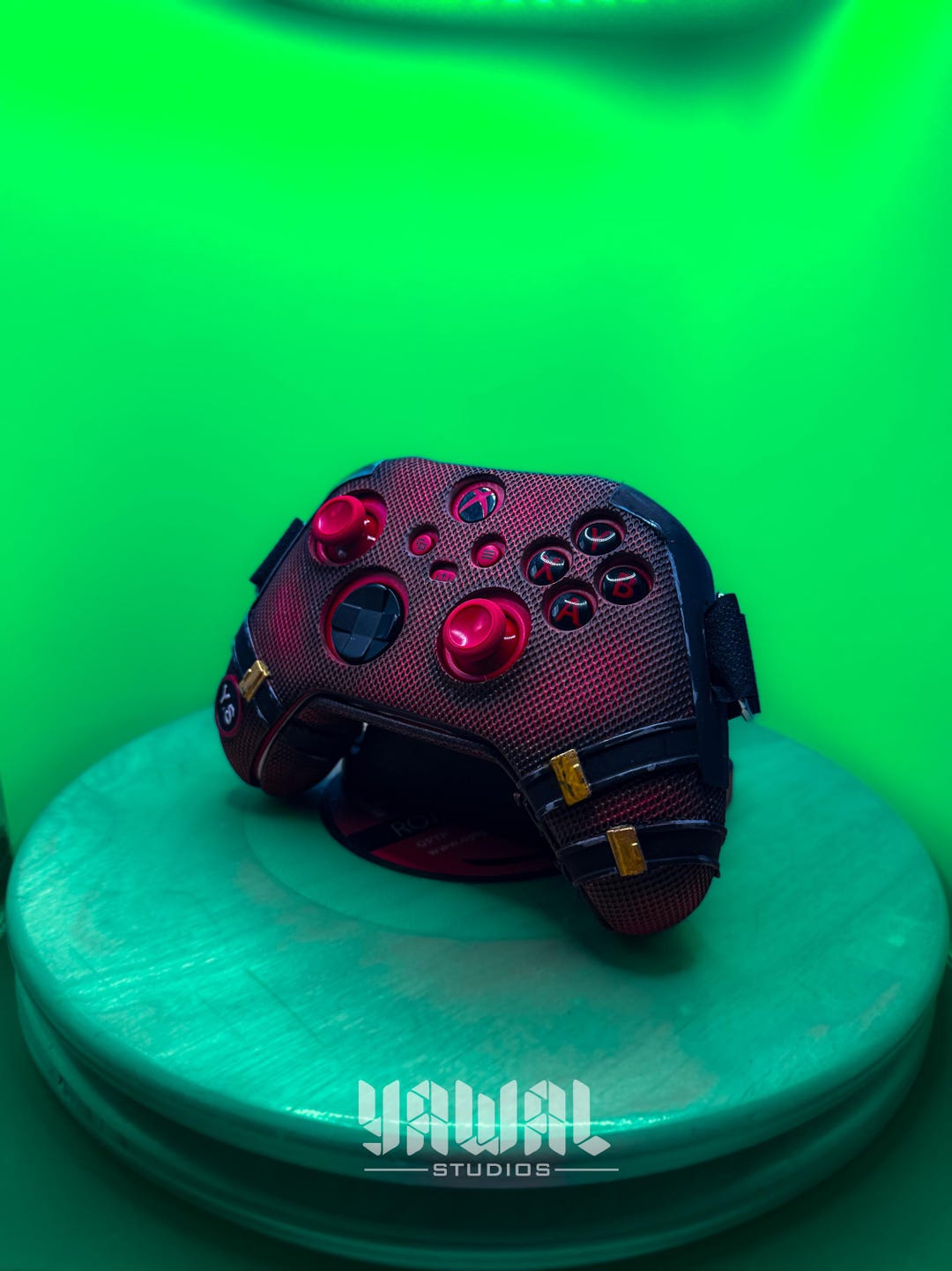 Deadpool Functional Xbox Gaming Controller Case Crafted by Yawal ...