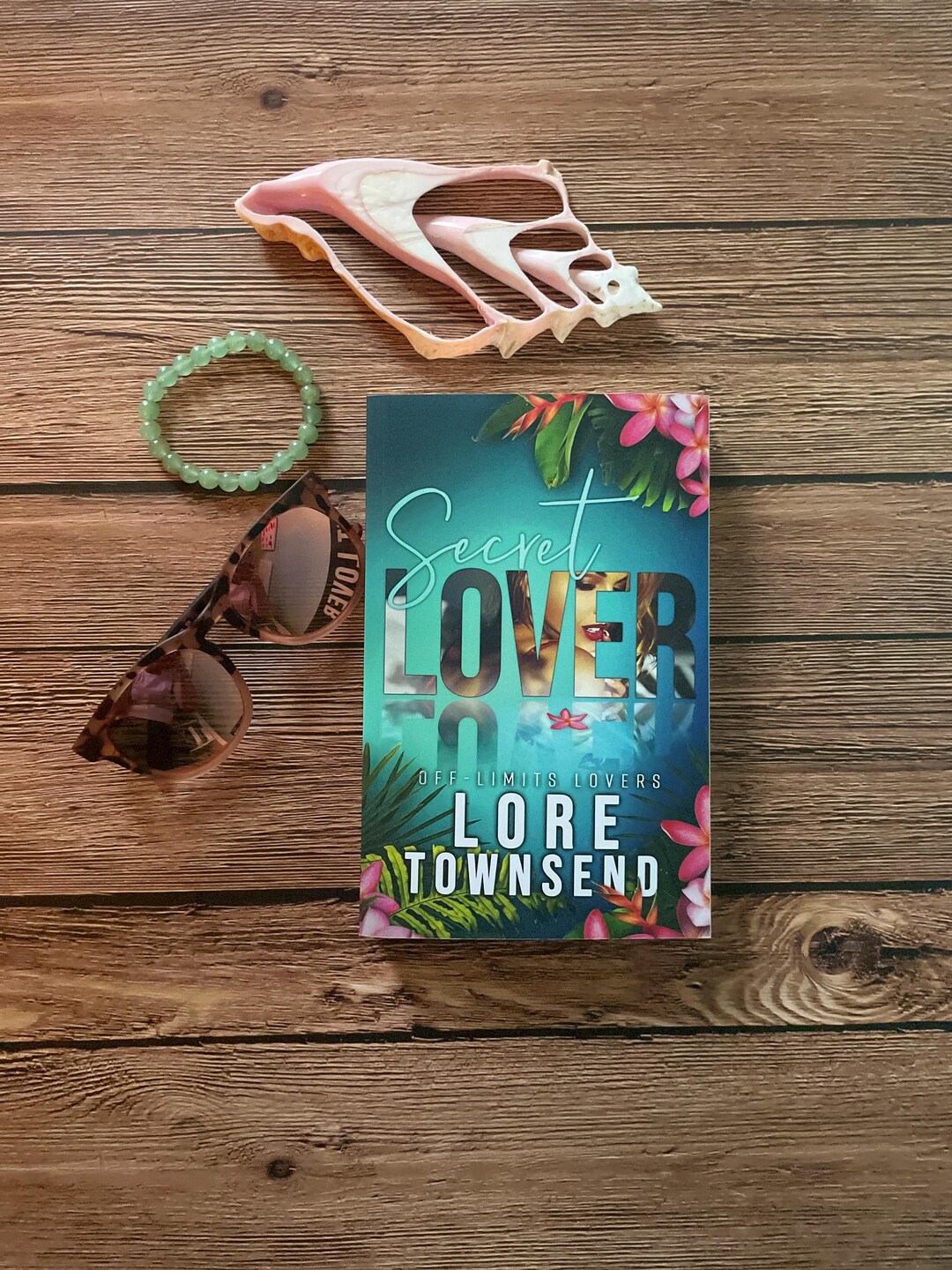 Secret Lover: A Super Spicy Secret Workplace, Alpha Male, Daddy ...