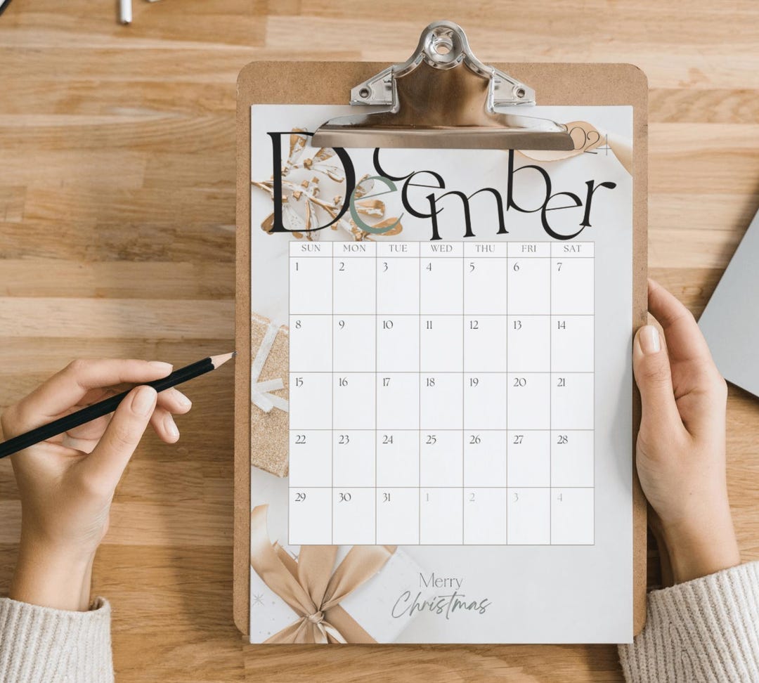 Editable Fillable December 2024 Calendar for Merry Christmas With Gold ...