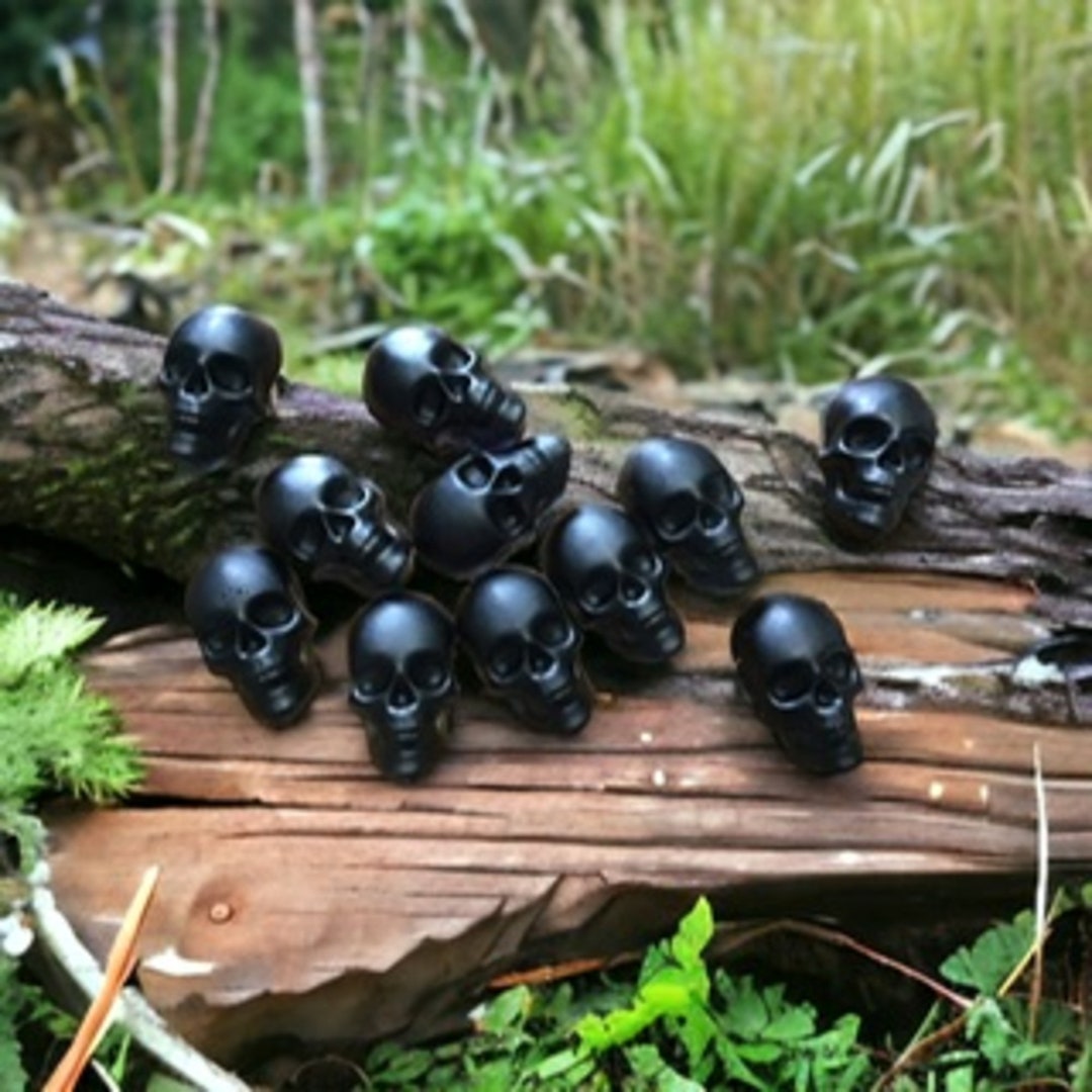 Resin or Wax Skulls/halloween/candle Creations/embellishments - Etsy