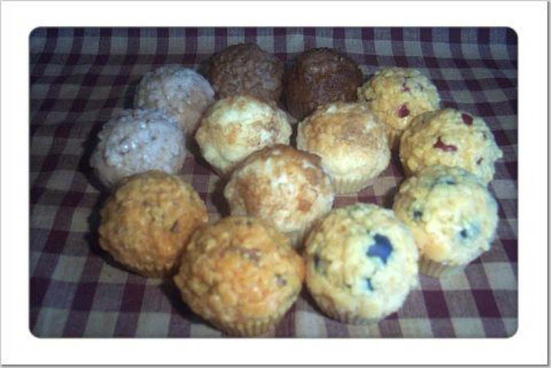 3 Wax Mini Muffins Fake Food Melts Your Choice of Muffin - Etsy