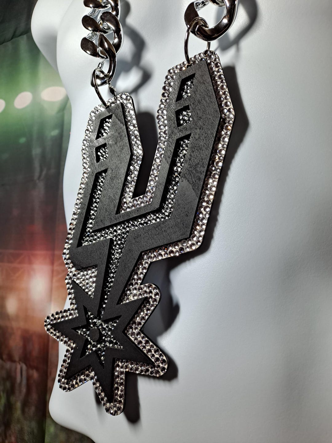 GIFT BOX Sports Basket Ideas Game Necklace Favorite Team Big Logo Chain ...