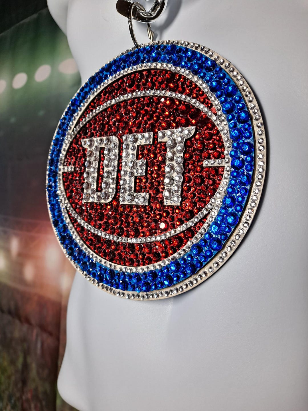 GIFT BOX Sports Basket Gifts Ideas Game Necklace Favorite Team Logo ...