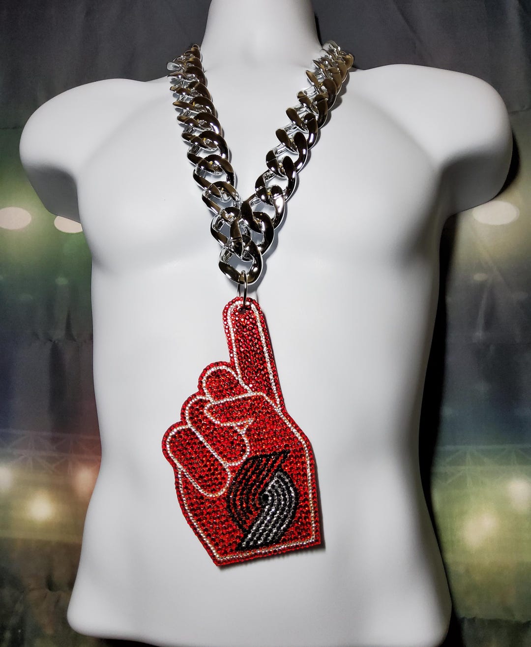 GIFT BOX Sports Basket Gifts Bundle Necklace Fans Team Trailblazers ...