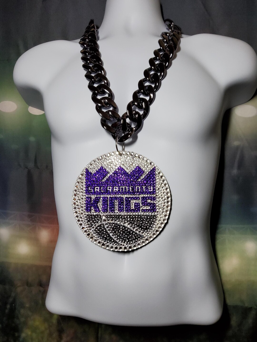 GIFT BOX Sports Basket Gifts Bundle Large Necklace Fans Favorite Team ...