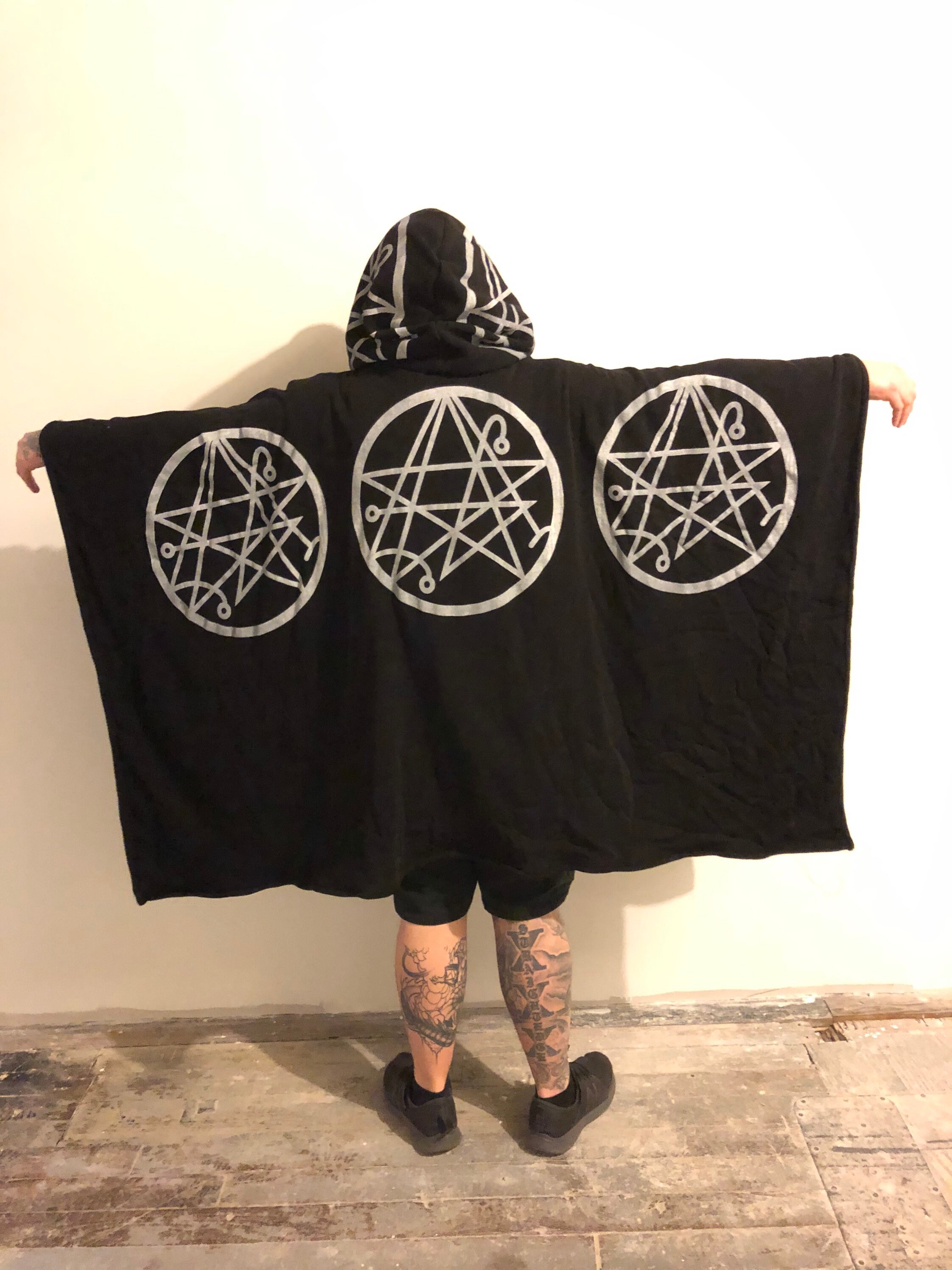 Screen Printed Necronomicon Sigil Hooded Cloak - Etsy