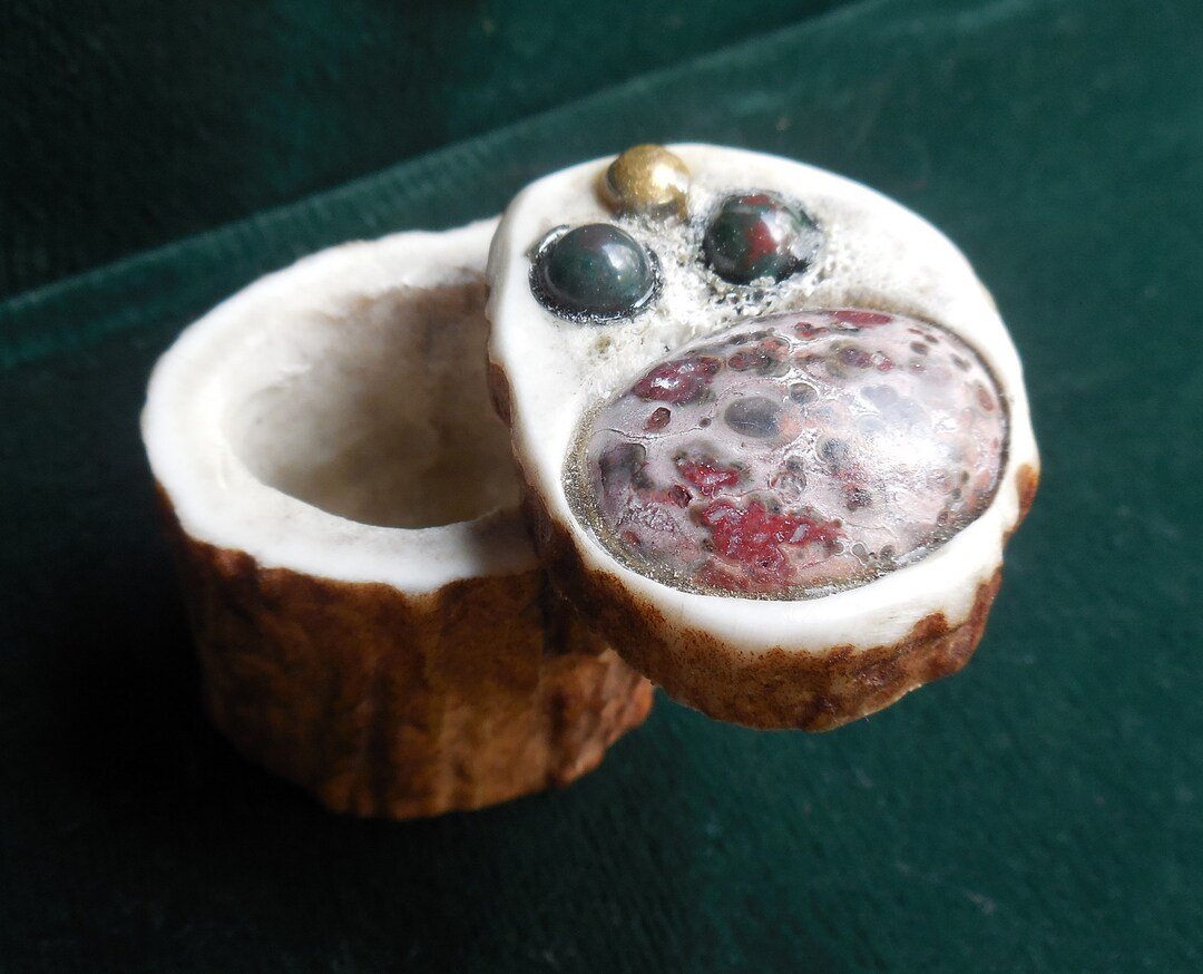 Leopard Skin Jasper Moss Agate Goddess Carved Cruelty Free Elk Antler ...