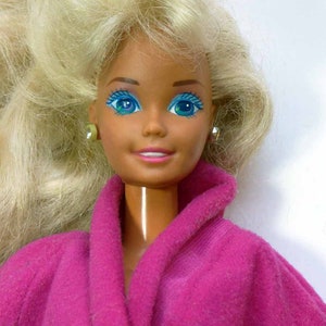 BARBIE Dolls Lot Evolution of the Face Mold 1970s 2000s Blonde Blue ...