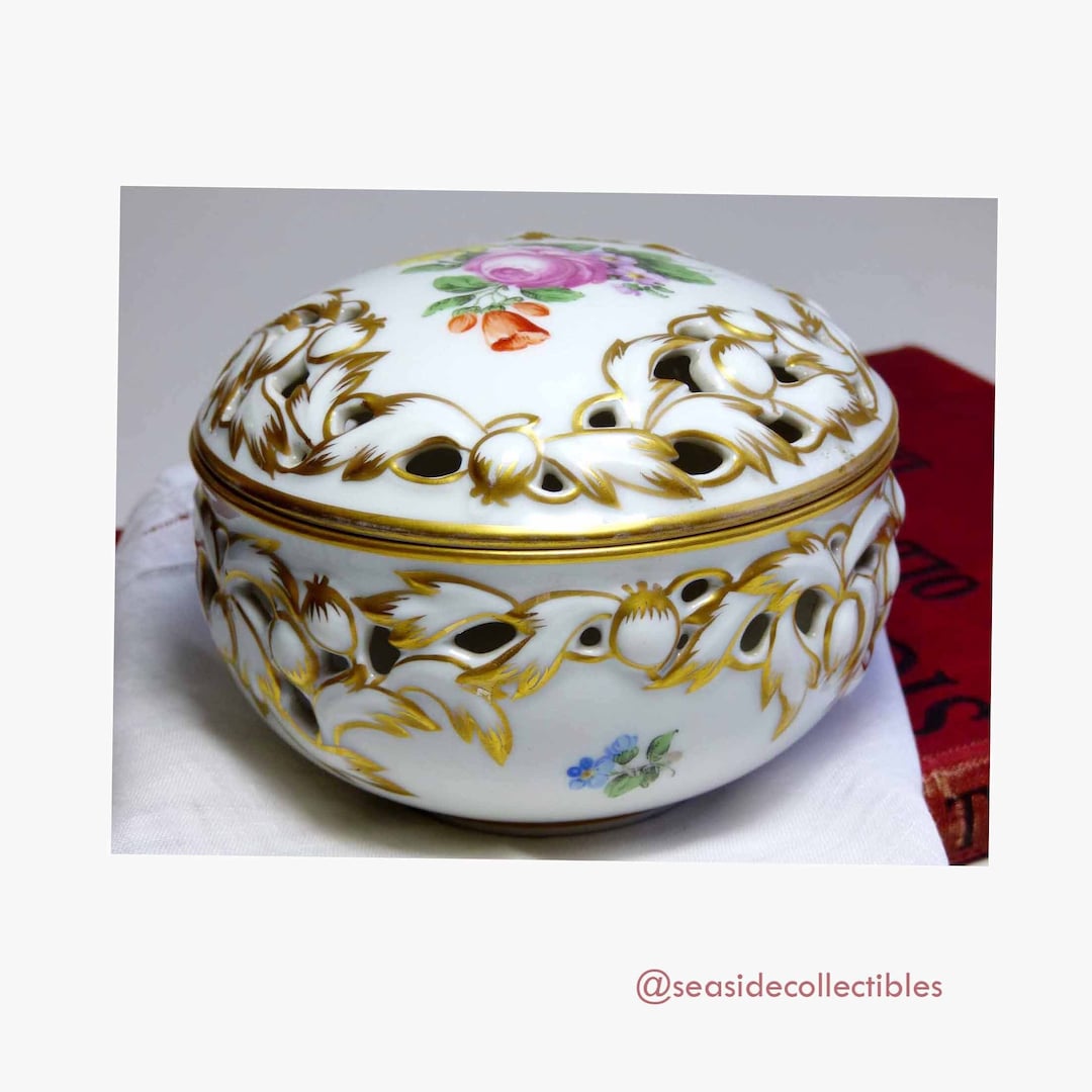 1920s AUGARTEN WIEN Vienna Colorful Floral Bouquet Gold Gilt Pierced ...