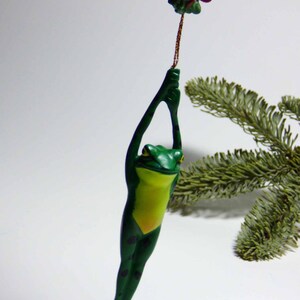 Award Winning Artist Will Bullas Fine Art Porcelain MISTLETOAD Hanging ...