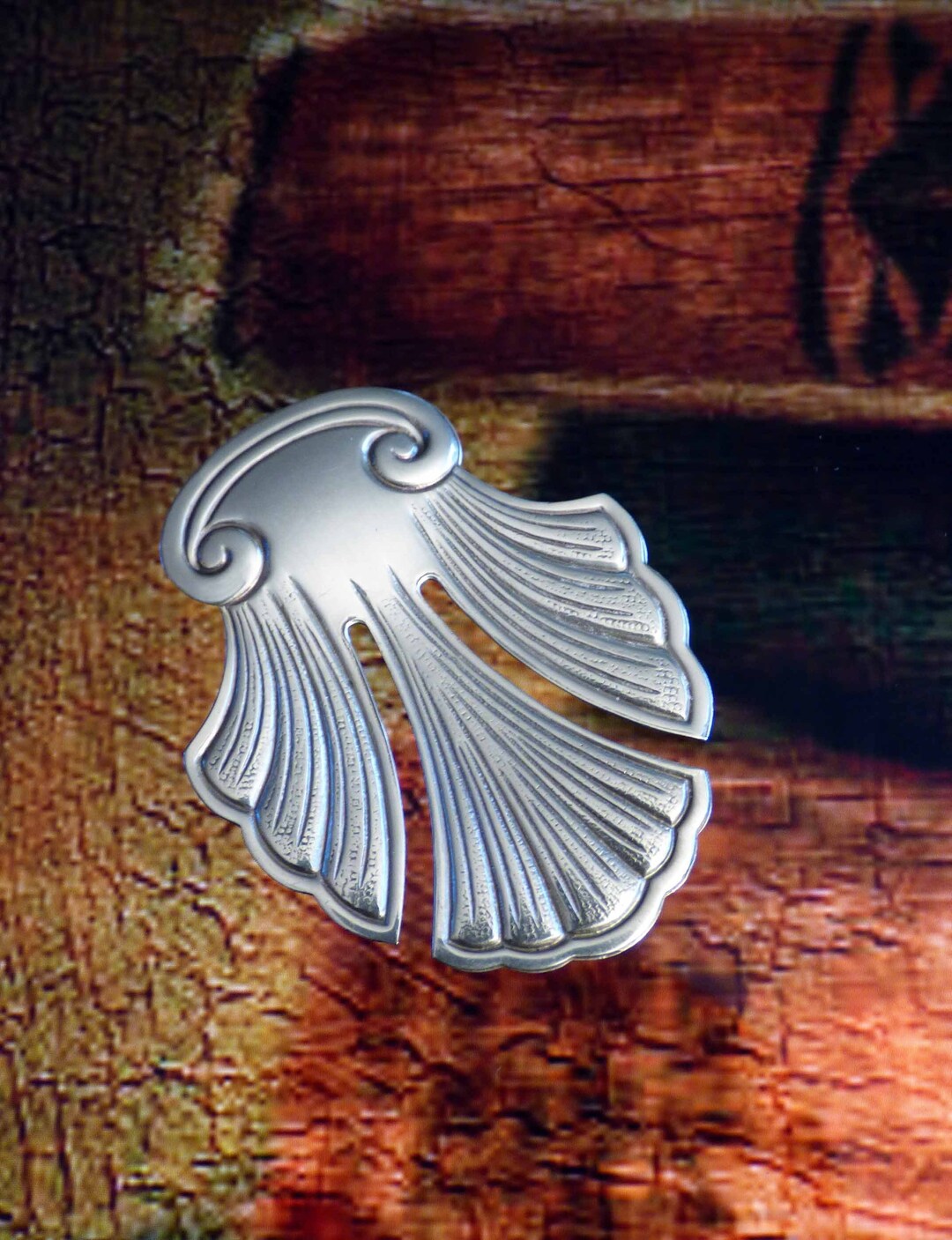 Vintage 1980s Reed & Barton Sterling Silver Shell Shaped Domed Top ...