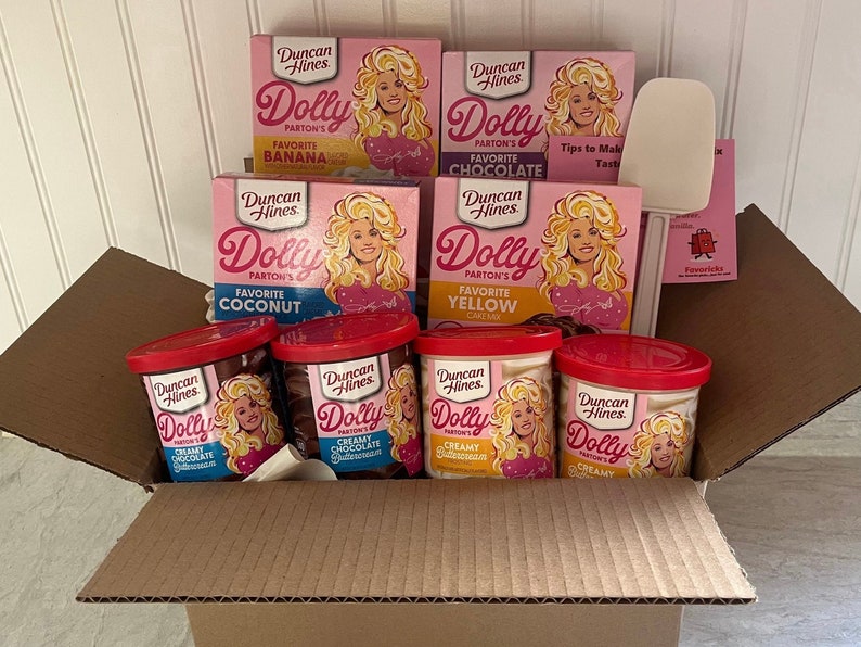 Dolly Parton Southern Style Favorite Cakes Gift Box Care Package ...